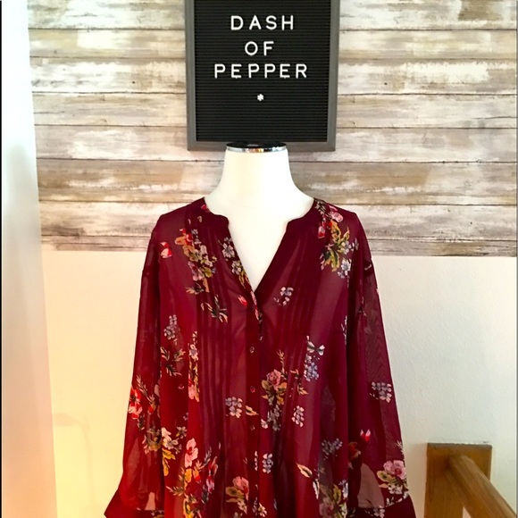 Cw Classics | Tops | New Blousecraisin Colors And Floral | Poshmark